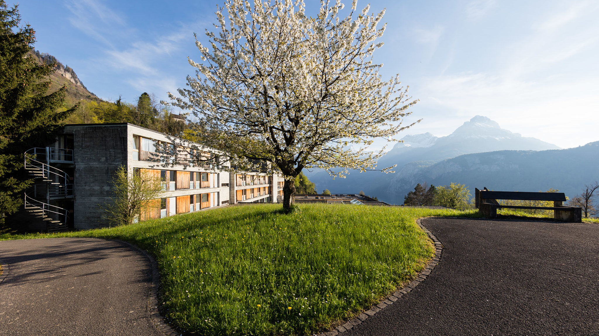 Mattli Antoniushaus Seminar and Educational Centre • Stoos